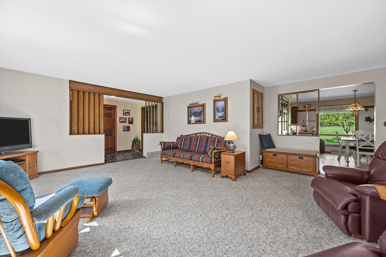 405 Plat Rd, Colgate, WI 53017 | Estately 🧡 | MLS# 1962950