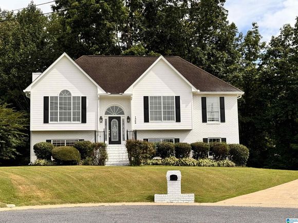 1300 RED ROCK Cir, Pleasant Grove, AL 35127 | Estately 🧡 | MLS# 21389915