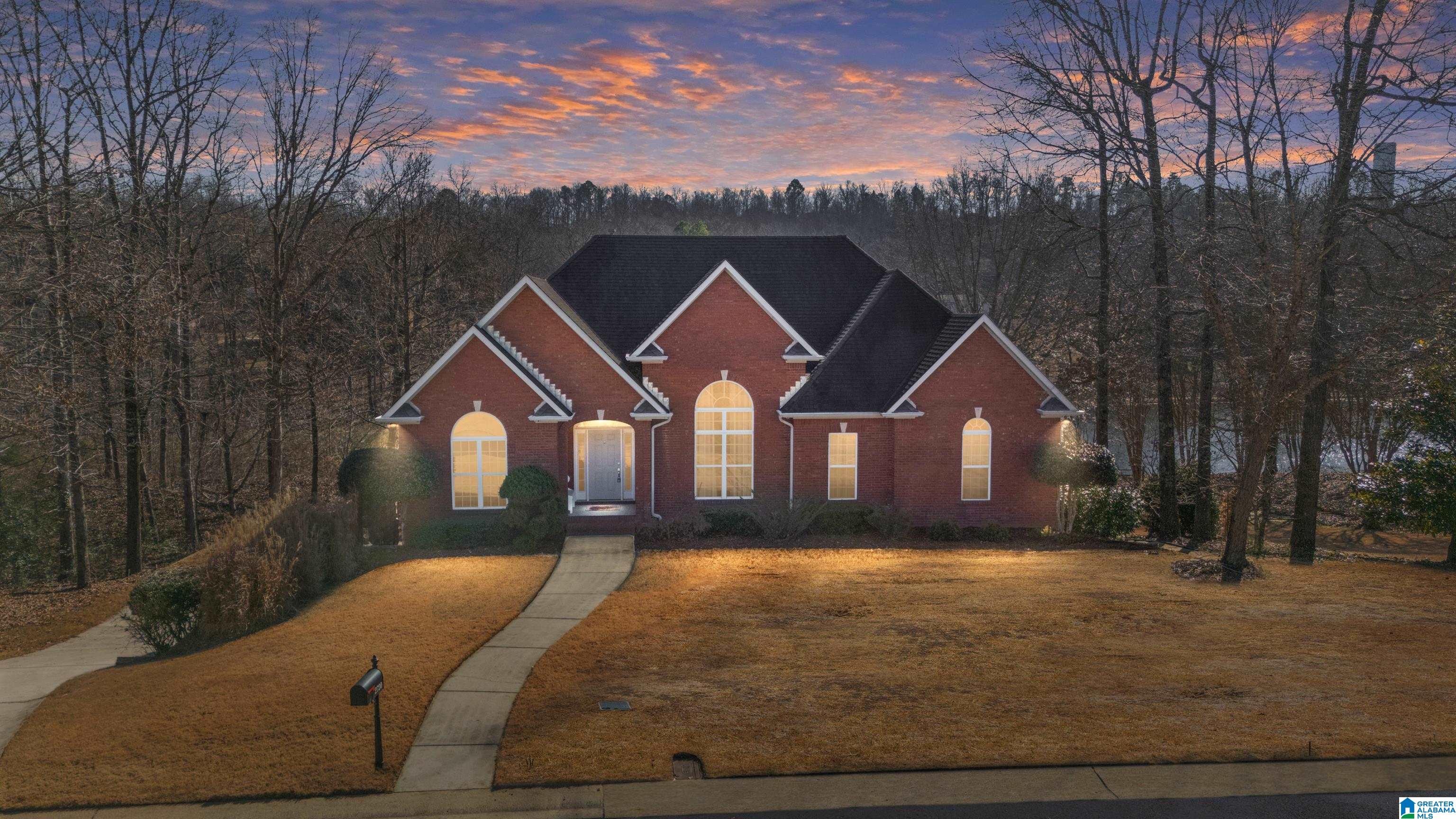 2720 OAKLEAF Cir, Helena, AL 35080 | Estately 🧡 | MLS# 21439906