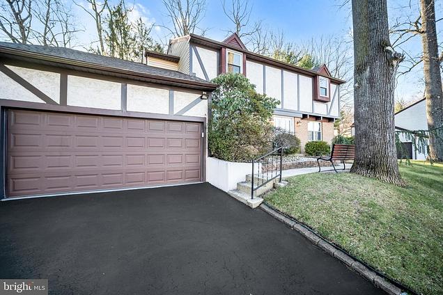 853 Green Ridge Cir, FEASTERVILLE TREVOSE, PA 19053 | Estately 🧡 | MLS ...