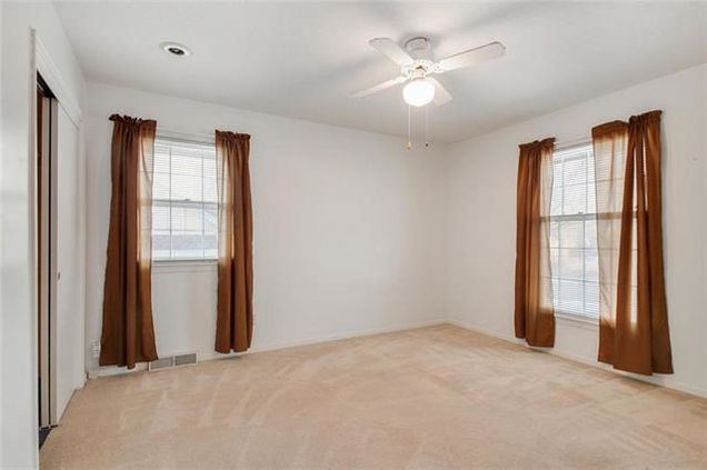 7812 Westridge Rd, Raytown, MO 64138 | Estately 🧡 | MLS# 2257904