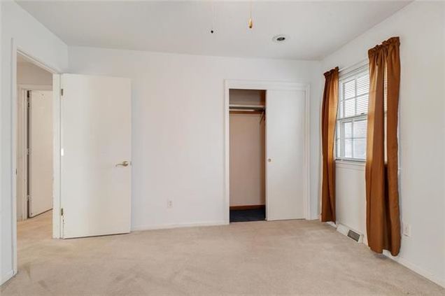 7812 Westridge Rd, Raytown, MO 64138 | Estately 🧡 | MLS# 2257904