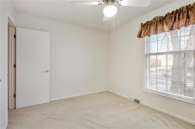 7812 Westridge Rd, Raytown, MO 64138 | Estately 🧡 | MLS# 2257904