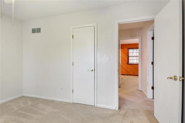 7812 Westridge Rd, Raytown, MO 64138 | Estately 🧡 | MLS# 2257904