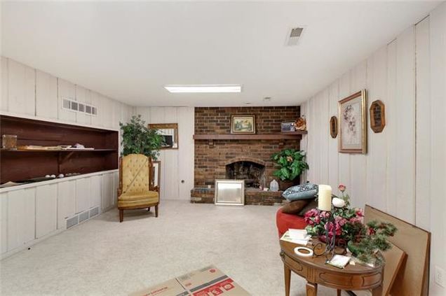 7812 Westridge Rd, Raytown, MO 64138 | Estately 🧡 | MLS# 2257904