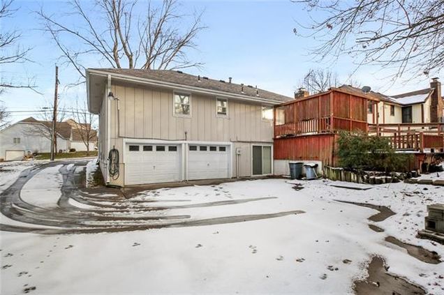 7812 Westridge Rd, Raytown, MO 64138 | Estately 🧡 | MLS# 2257904