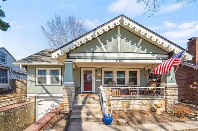 108 E 65th Terrace, Kansas City, MO 64113 | Estately 🧡 | MLS# 2367279