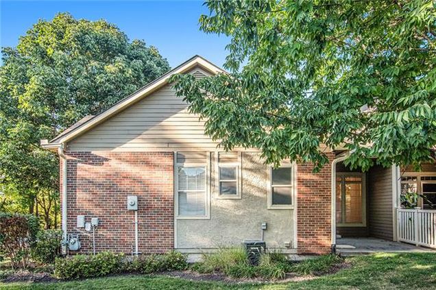 18665 W 158 Terrace #402, Olathe, KS 66062 | Estately 🧡 | MLS# 2405824