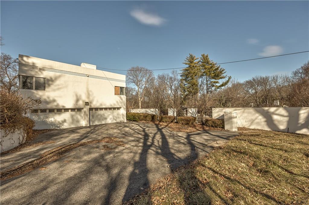 6505 State Line Rd, Kansas City, MO 64113 | Estately 🧡 | MLS# 2419317