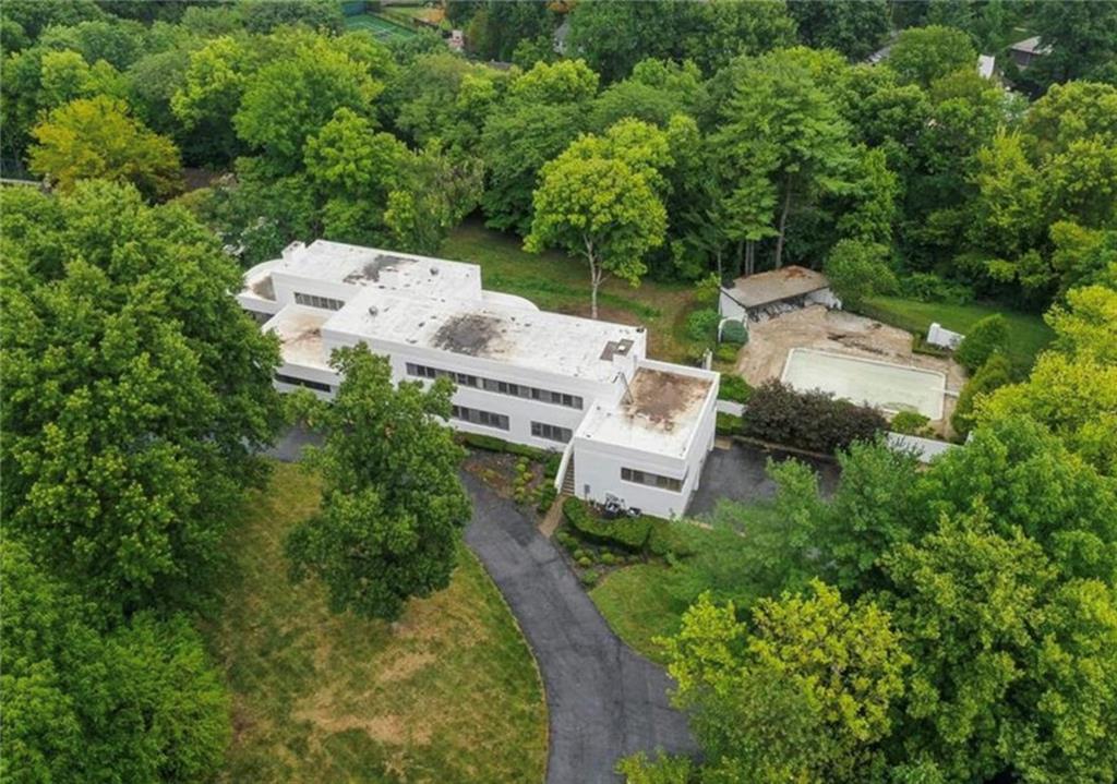 6505 State Line Rd, Kansas City, MO 64113 | Estately 🧡 | MLS# 2419317