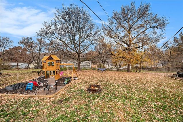 7402 NW Park Forest Ln, Kansas City, MO 64152 | Estately 🧡 | MLS# 2588159