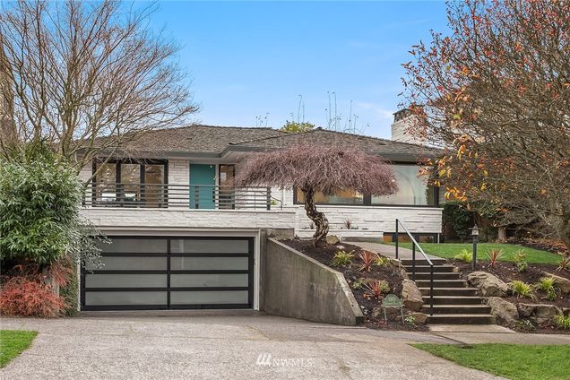 1910 Edgemont Pl W, Seattle, WA 98199 | Estately 🧡 | MLS# 1694925