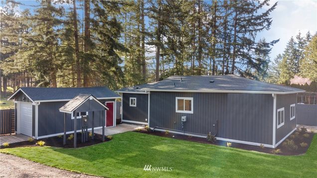 20310 67th Ave E, Spanaway, WA 98387 | Estately 🧡 | MLS# 1749316