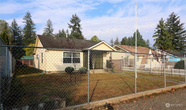 209 Taylor St, Ryderwood, WA 98581 | Estately 🧡 | MLS# 2009500