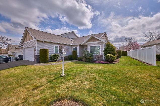 1301 67th St SE #25C, Auburn, WA 98092 | Estately 🧡 | MLS# 2048030