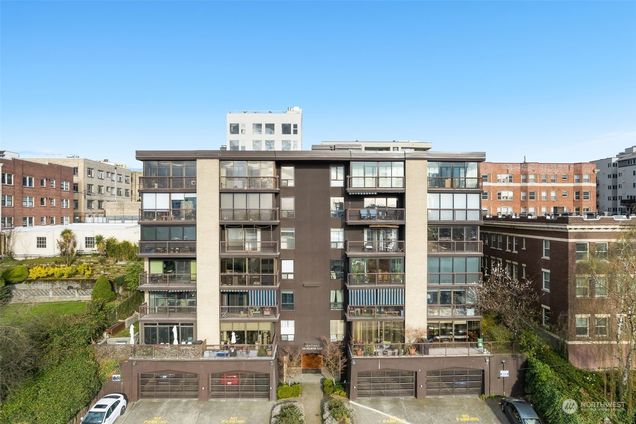 320 Melrose Ave E #503, Seattle, WA 98102 | Estately 🧡 | MLS# 2050699