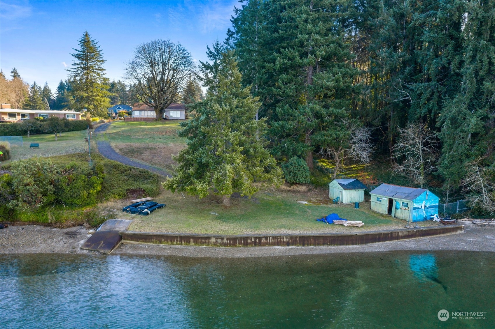 7035 Cooper Point Rd NW, Olympia, WA 98502 | Estately 🧡 | MLS# 2191314
