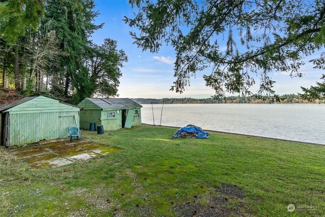 7035 Cooper Point Rd NW, Olympia, WA 98502 | Estately 🧡 | MLS# 2191314