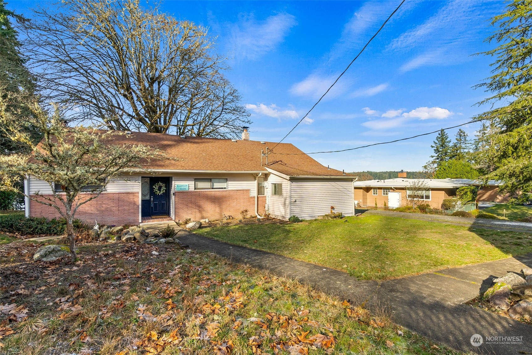 7035 Cooper Point Rd NW, Olympia, WA 98502 | Estately 🧡 | MLS# 2191314