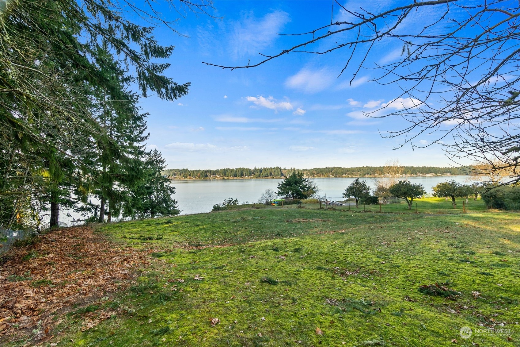 7035 Cooper Point Rd NW, Olympia, WA 98502 | Estately 🧡 | MLS# 2191314