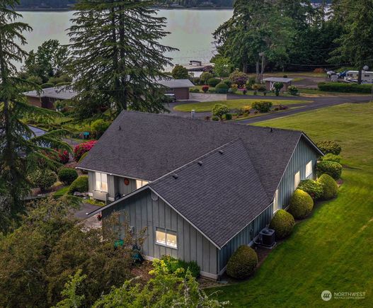 7043 Cooper Point Rd NW, Olympia, WA 98502 | Estately 🧡 | MLS# 2200034