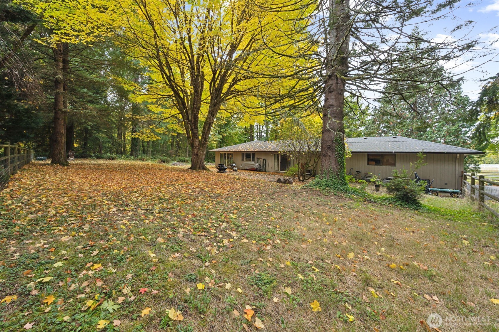 5700 Cooper Point Rd NW, Olympia, WA 98502 | Estately 🧡 | MLS# 2447791