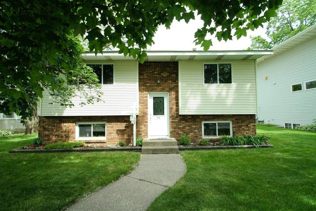 626 Summit Ave, Saint Paul Park, MN 55071 | Estately 🧡 | MLS# 6538500