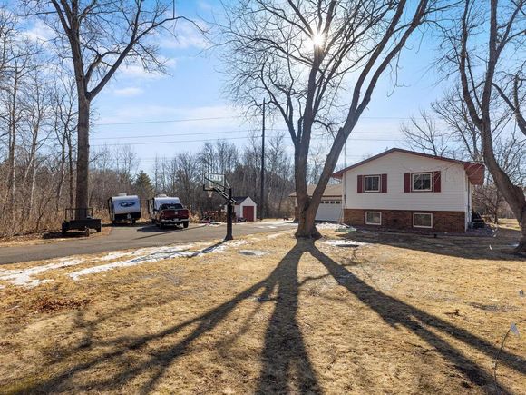 1528 Holly Dr E, Lino Lakes, MN 55038 | Estately 🧡 | MLS# 6678675