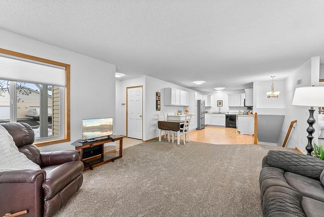 814 Ivy Ridge Ln, Buffalo, MN 55313 | Estately 🧡 | MLS# 7003081