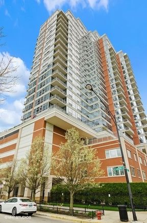 1600 S Prairie Ave #1007, Chicago, IL 60616 | Estately 🧡 | MLS# 11162058