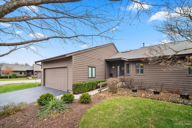 103 Sumac Ct, St. Charles, IL 60174 | Estately 🧡 | MLS# 11277210