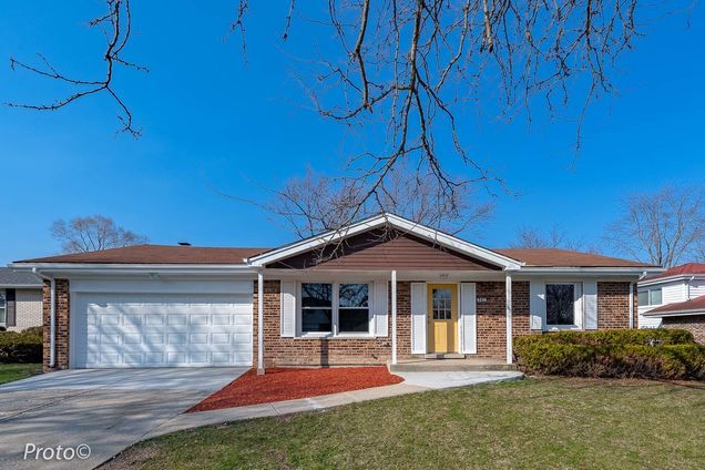 6226 Beechwood Rd, Matteson, IL 60443 | Estately 🧡 | MLS# 11757779