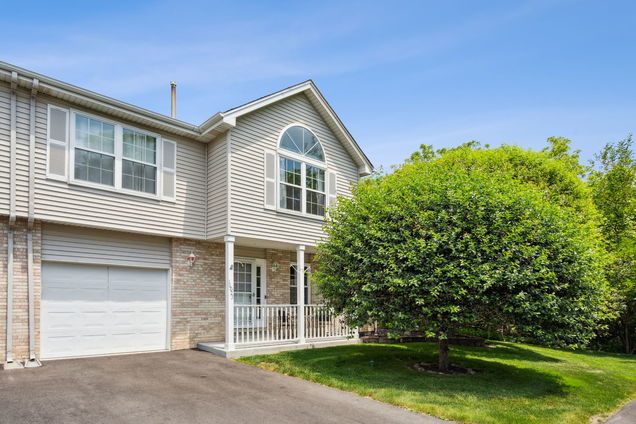 16023 Laurel Dr, Orland Park, IL 60462 | Estately 🧡 | MLS# 11798172
