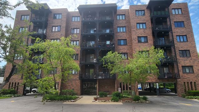 9331 Landings Ln #502, Des Plaines, IL 60016 | Estately 🧡 | MLS# 11848967
