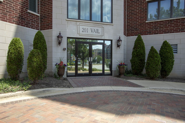 201 N Vail Ave #608, Arlington Heights, IL 60004 | Estately 🧡 | MLS ...