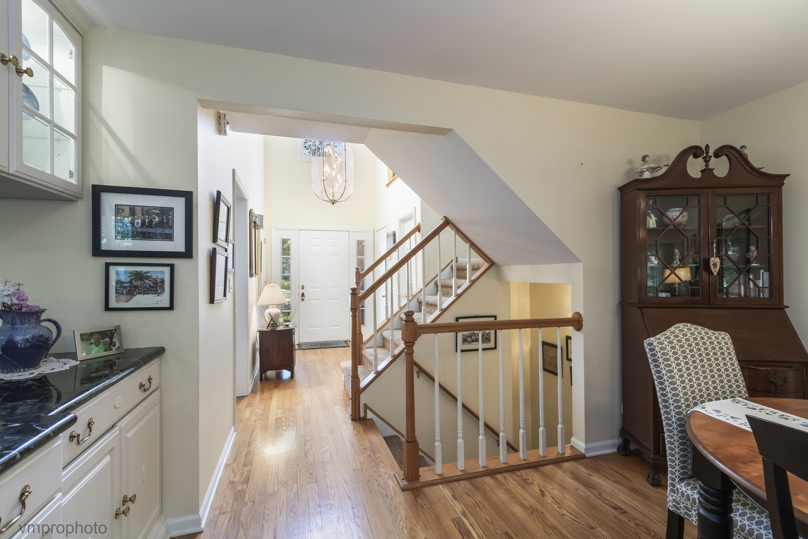1916 W Ashbury Ln #A, Inverness, IL 60067 | Estately 🧡 | MLS# 12658558