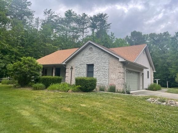 14100 W Georgetown Rd, Columbus, IN 47201 | Estately 🧡 | MLS# 21926760