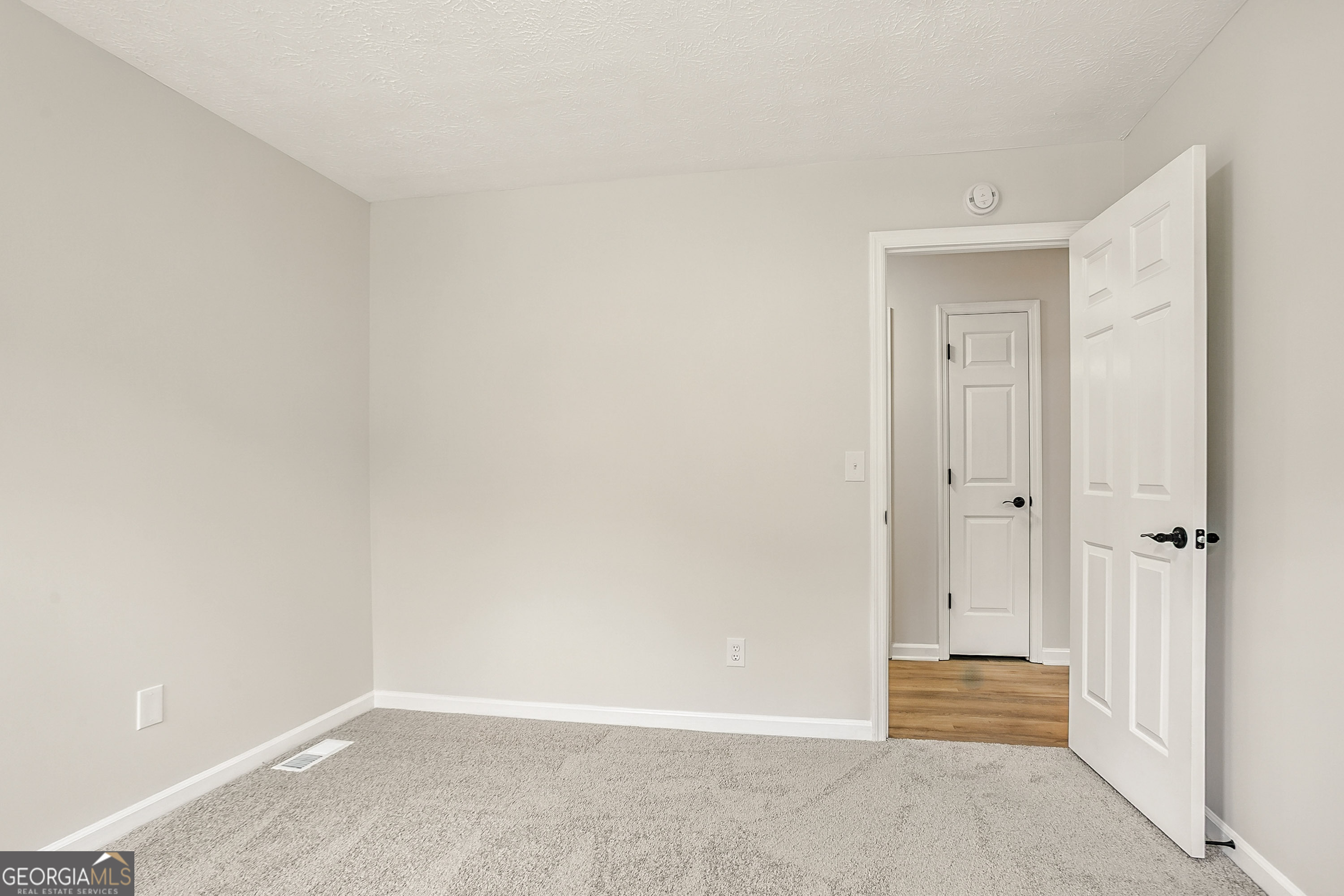 670 Timbergrove Dr SW, Atlanta, GA 30331 | Estately 🧡 | MLS# 10649317