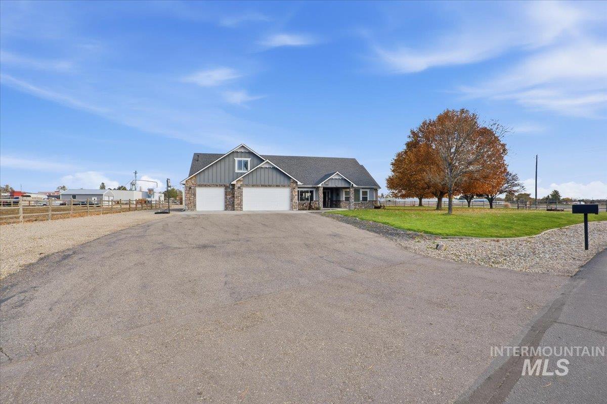 292 Harris View Way, Melba, ID 83641 | Estately 🧡 | MLS# 98967794