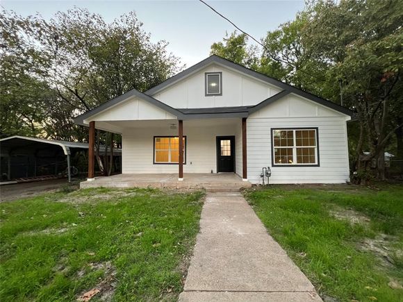 601 Park St, Commerce, TX 75428 | Estately 🧡 | MLS# 20176389