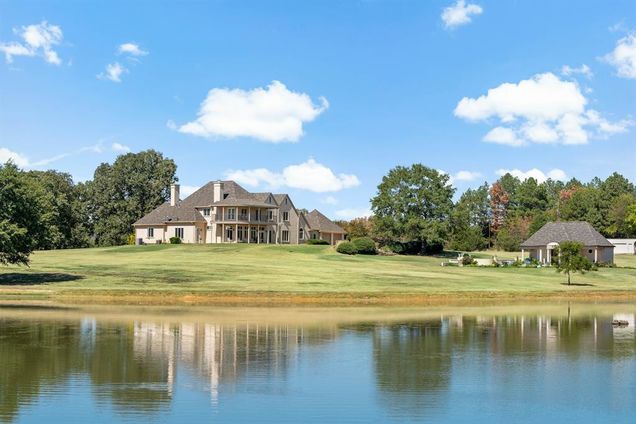 650 County Rd 33980 N, Powderly, TX 75473 | Estately 🧡 | MLS# 20177861