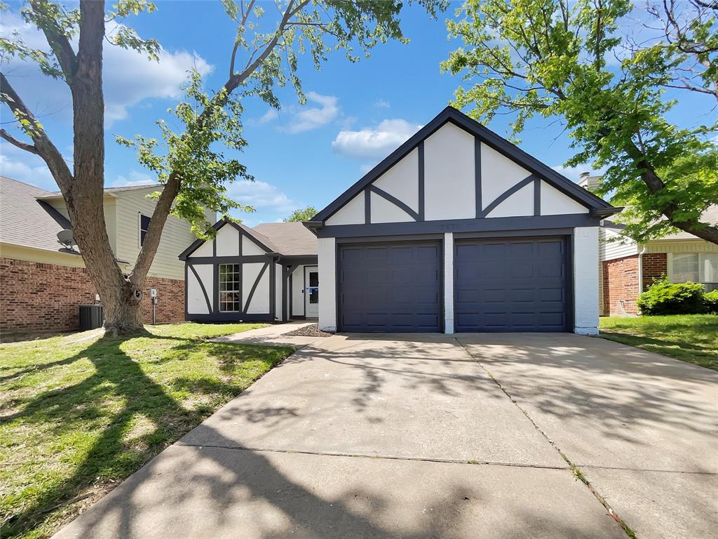 5530 Silver Maple Dr, Arlington, TX 76018 | Estately 🧡 | MLS# 20192512