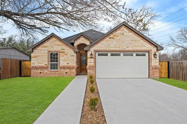 1004 S Sargent St Fort Worth Tx 76105 Estately 🧡 Mls 20259053