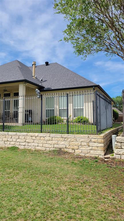 10701 Whitestone Ranch Rd, Benbrook, TX 76126 | Estately 🧡 | MLS# 21280553