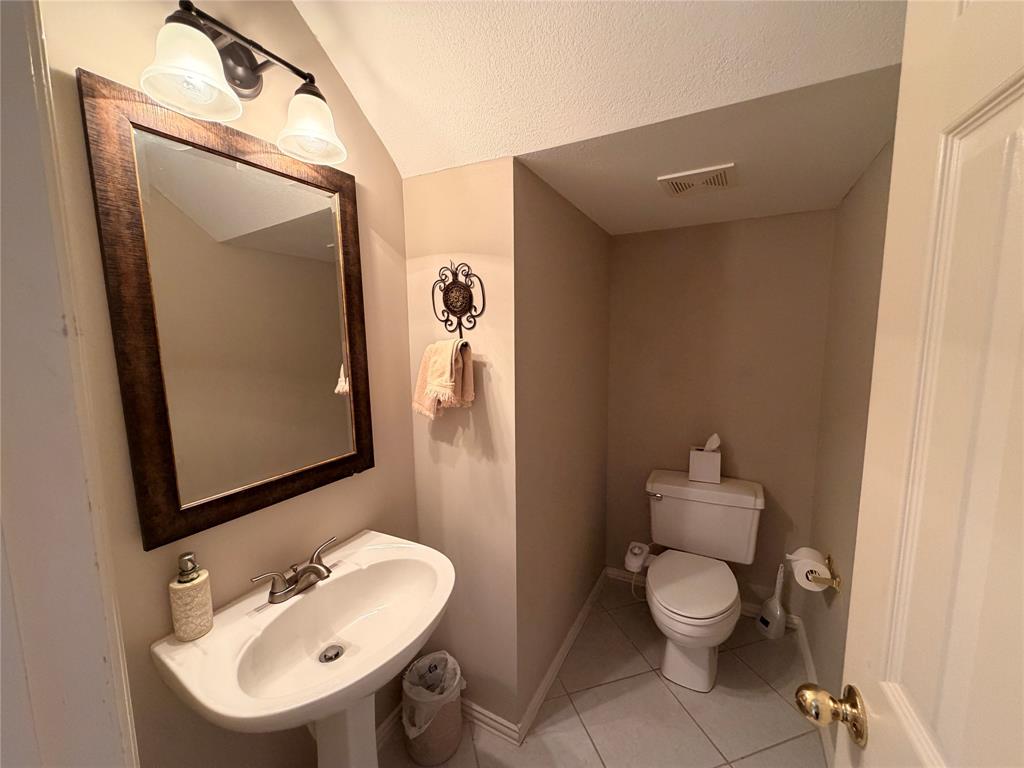120 Stonecreek Dr, Irving, TX 75063 | Estately 🧡 | MLS# 21284355