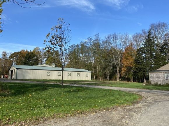 8 Robinson Rd, Rochester, MA 02770 | Estately 🧡 | MLS# 73062427