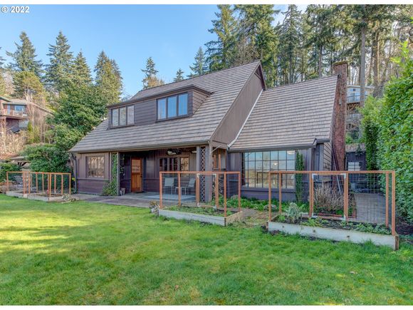 80 Sunset Dr, Eugene, OR 97403 | Estately 🧡 | MLS# 21285069