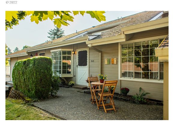 13775 SW Scholls Ferry Rd #215, Beaverton, OR 97003 | Estately 🧡 | MLS ...