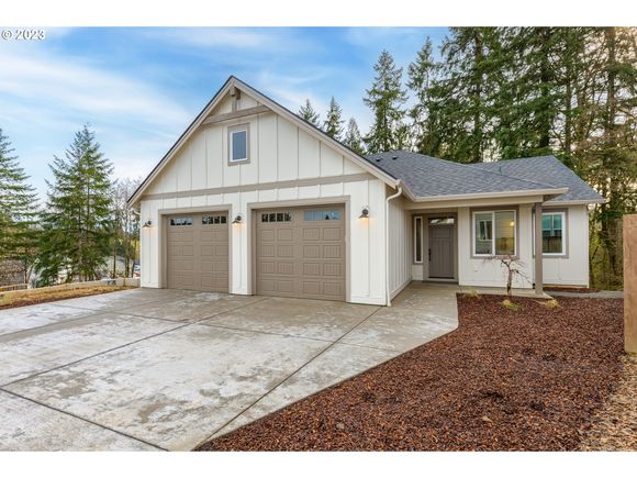 4011 S Hay Field Cir, Ridgefield, WA 98642 | Estately 🧡 | MLS# 23089840