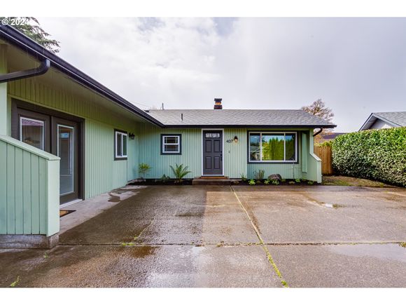 407 Panda Loop, Eugene, OR 97401 | Estately 🧡 | MLS# 23281336